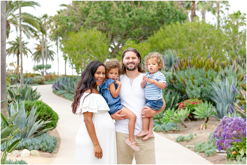 Southern California Maternity Pictures. Laguna Beach Family Portraits ...